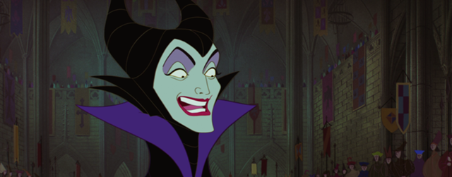 The Girly Geek: MALEFICENT Trailer debuts