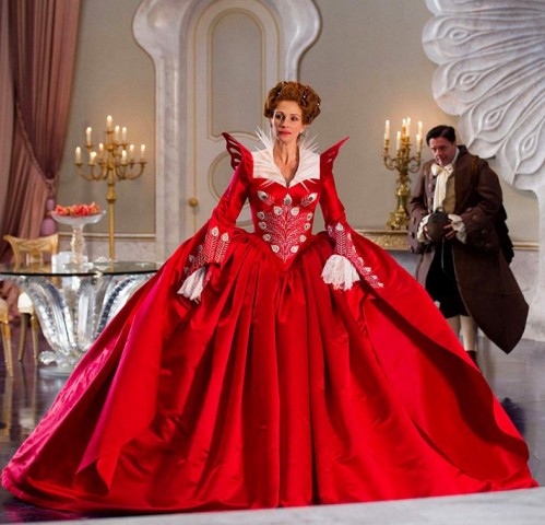 Dueling Snow Whites - York Avenue