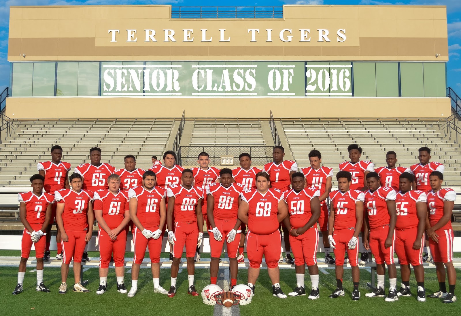 Terrell Daily Photo: Tigers senior night