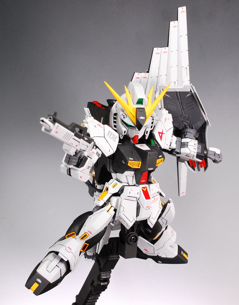 Custom Build: SD x HG RX-93 nu Gundam