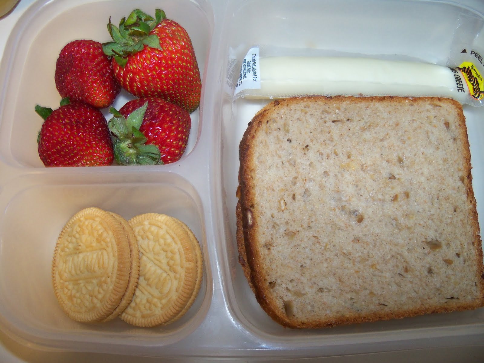 Lunches Fit For a Kid: Lunch for the Boy: 6.27.11