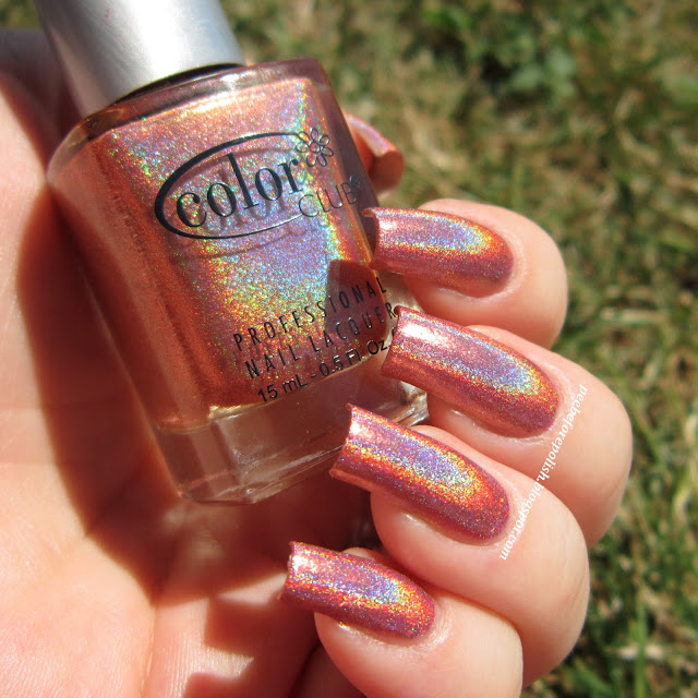 Pee Before Polish: Holothon #02: Color Club Cosmic Fate
