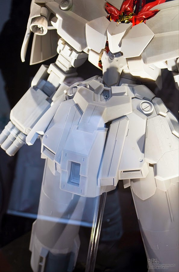 HGUC 1/144 Neo Zeong - on Display at Anime Japan 2014