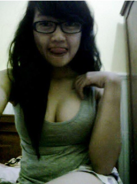 ABG SELFIE TOKET GEDE BUAT PACARNYA CERIUSSSS MANTAP | Mari Bokep