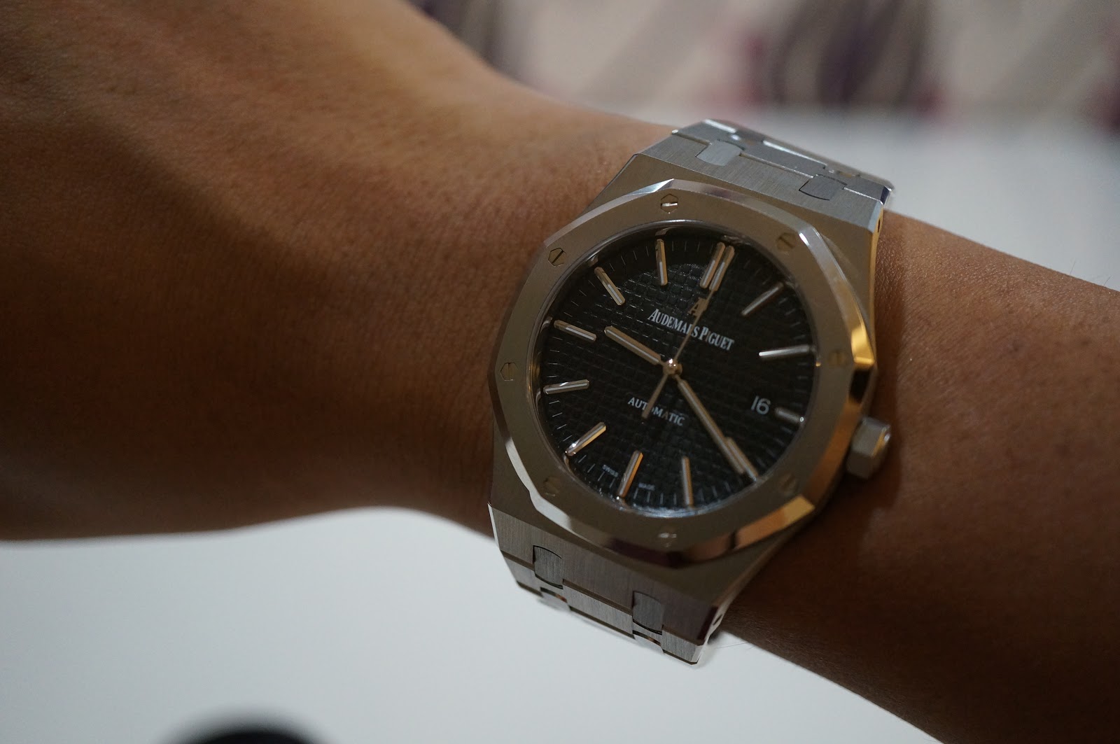 WATCHIONABLE: AUDEMARS PIGUET ROYAL OAK REF:15400