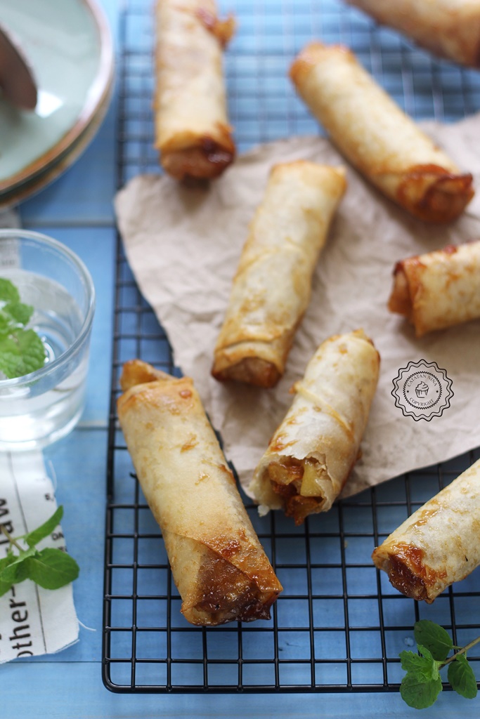 LUMPIA APEL KARAMEL | Menu Lokal