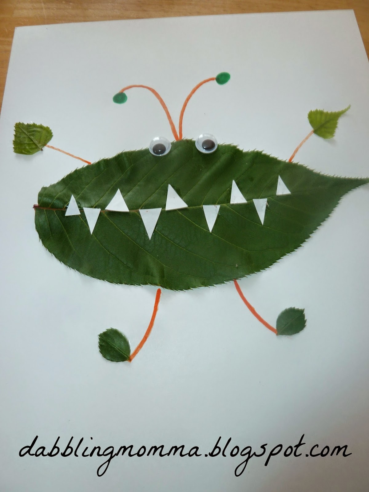 Dabblingmomma: Leaf Creatures