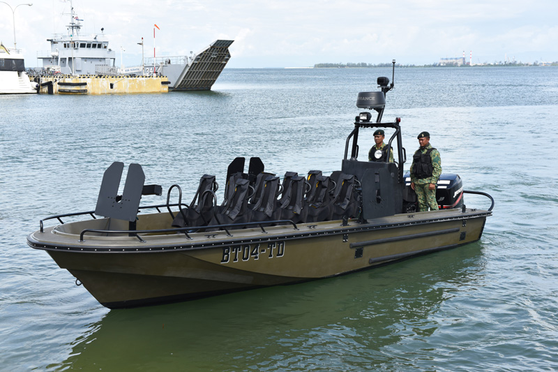 DEFENSE STUDIES: KH-27 Patrol Boats Joins the RBLF