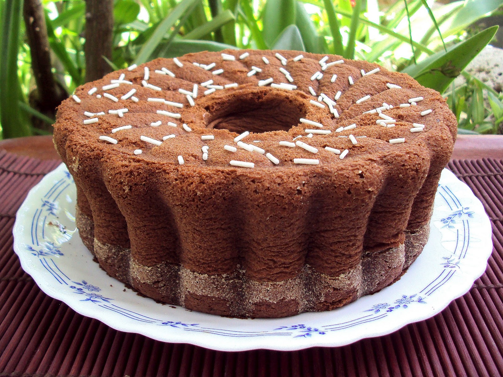 Nárwen's Cuisine - Sabores do Mundo : Bolo Chiffon de Chocolate