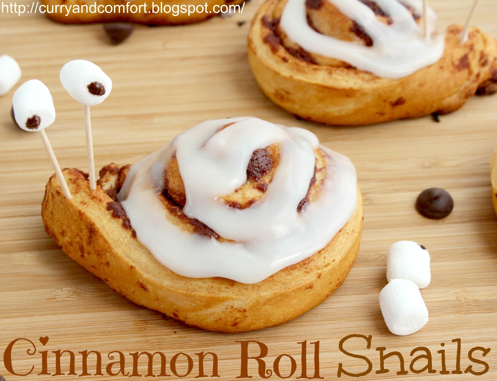 Kitchen Simmer: Cinnamon Roll Snails
