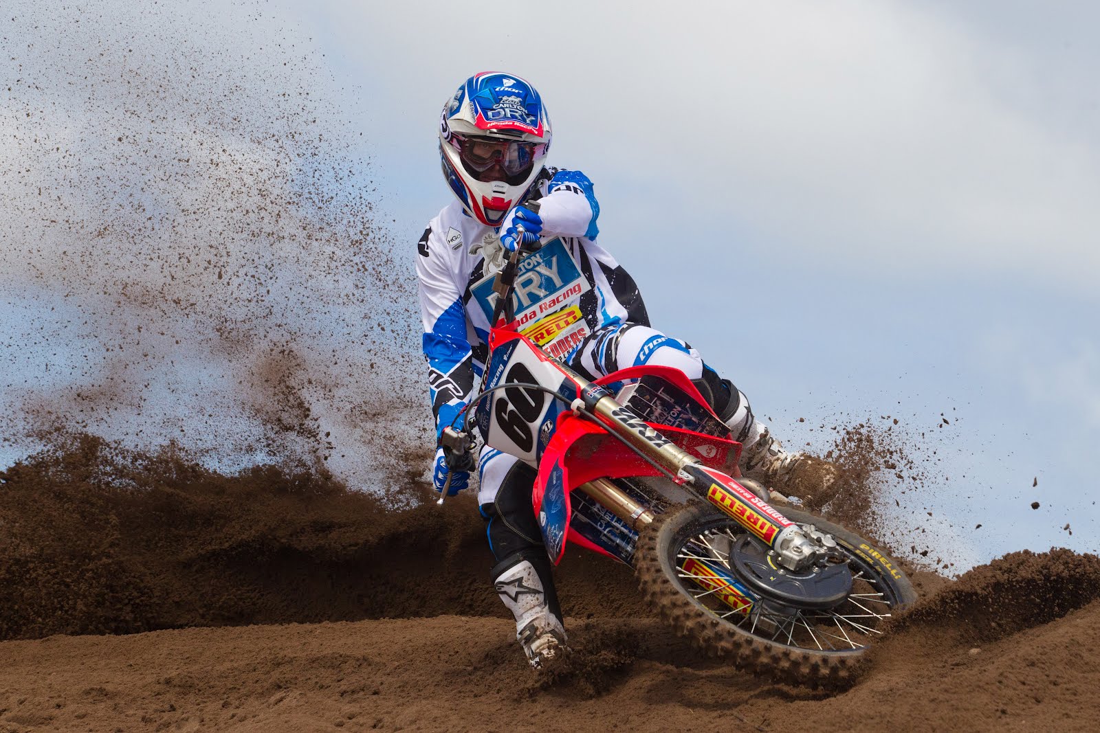 Dragon Alliance - Australia/Asia: Dragon's MX Race Team Celebrates Dual ...