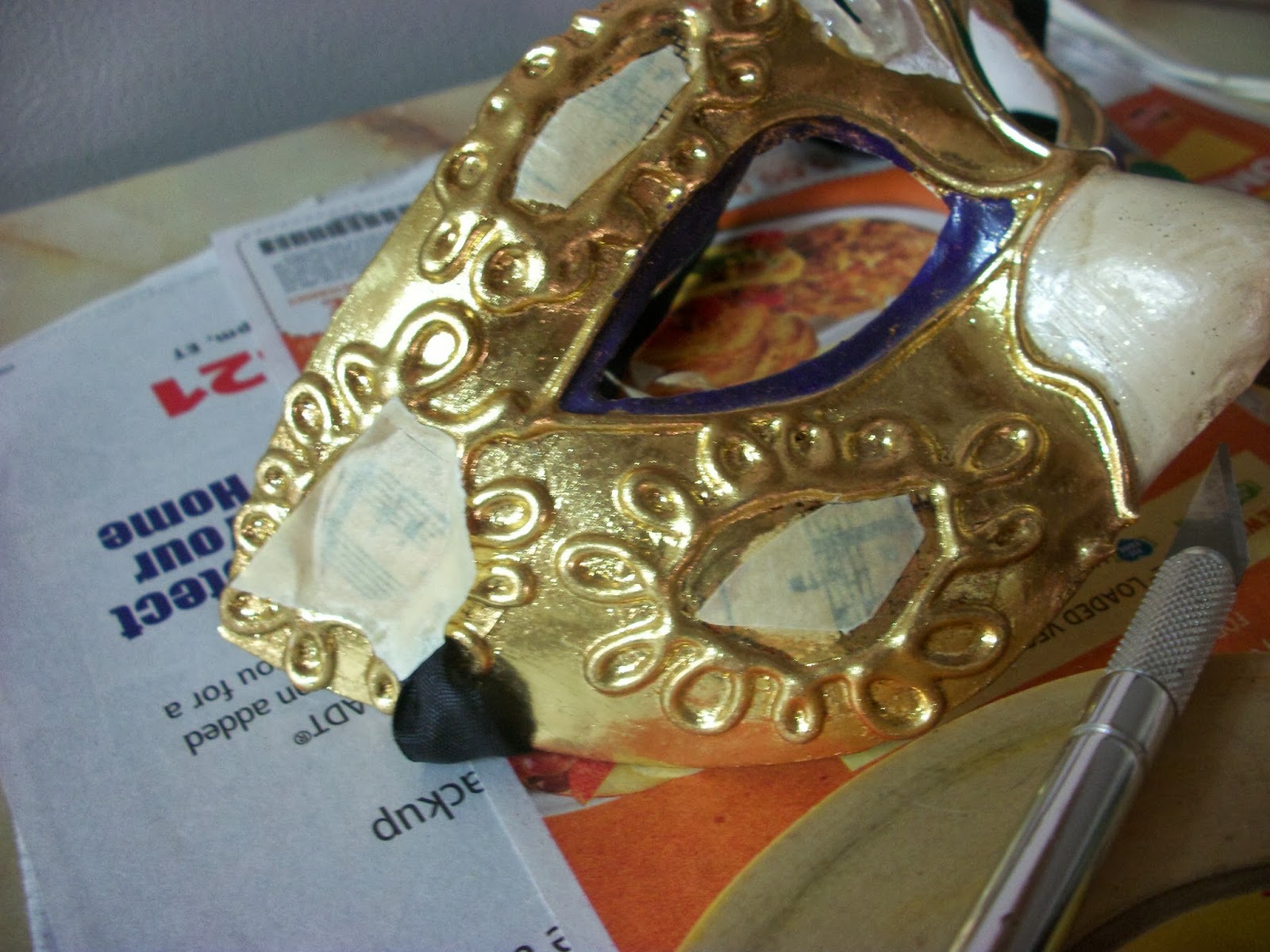 Aggravated Optimism: Refashion an Old Mask