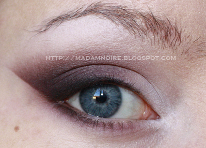 Madam Noire Makeup Studio: Tutorial: Smokey cateye