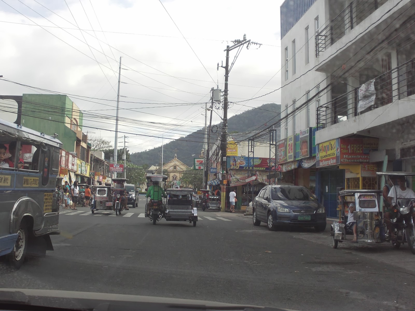 My Pic of the Day: Road Trip - Bay, Calauan, San Pablo City - January 2014