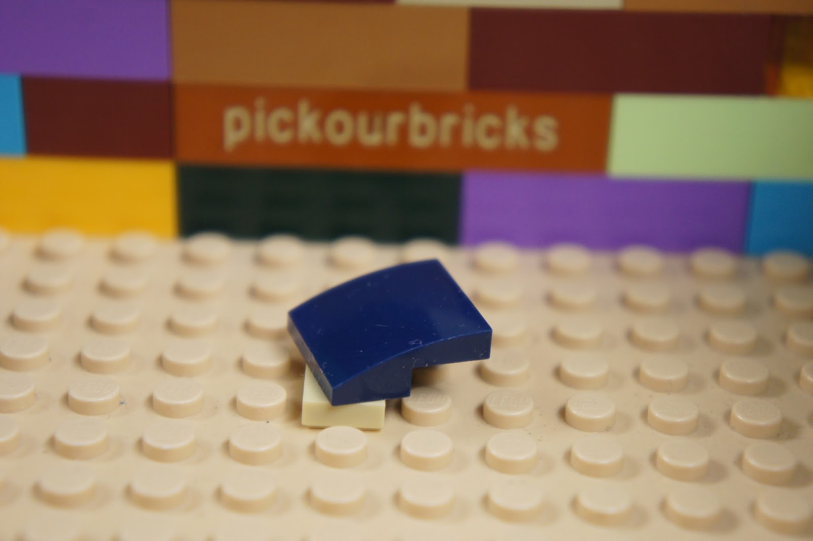 LEGO 15068 Dark Blue 2x2 PLATE Slope Curved w/ Bow 2 x 2 x 2/3 - Qty x ...