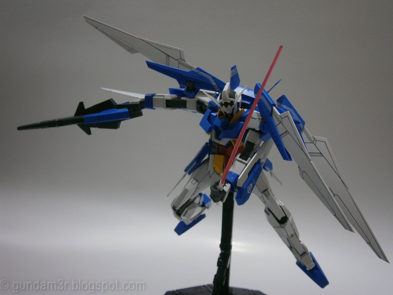 Gundam AGE-2 Normal MG Review Part 3