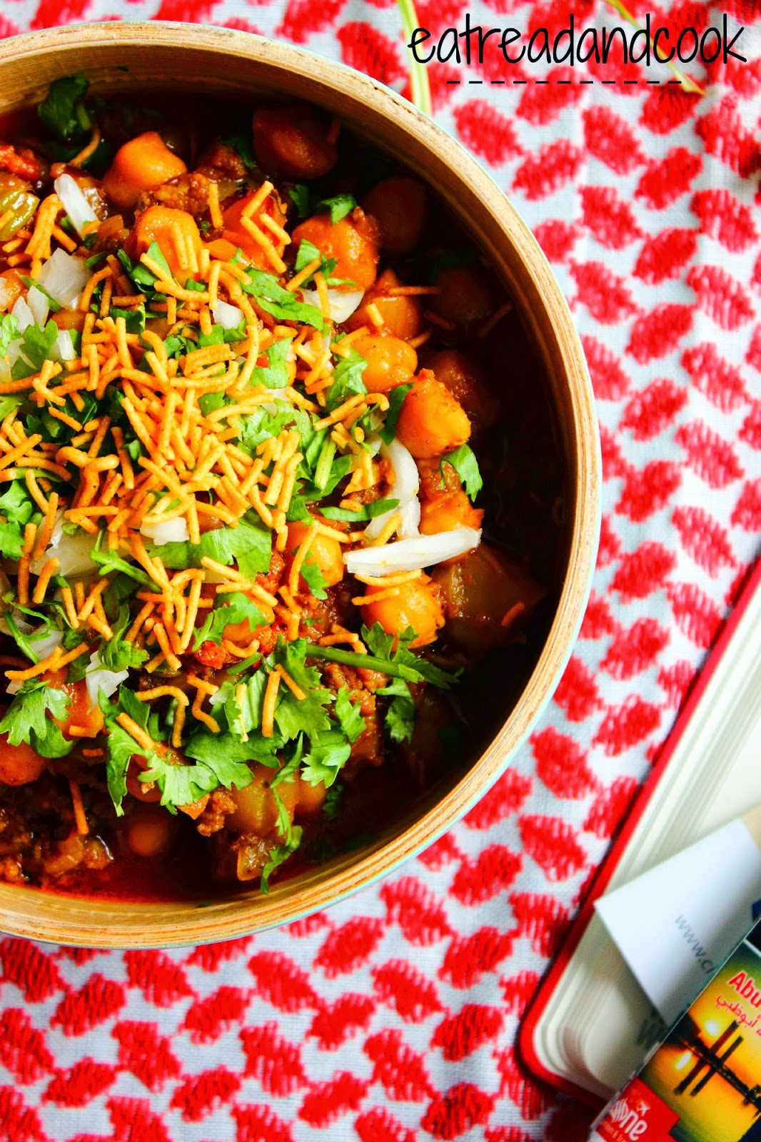 Mangsher Ghugni / Yellow Peas Curry with Minced Meat