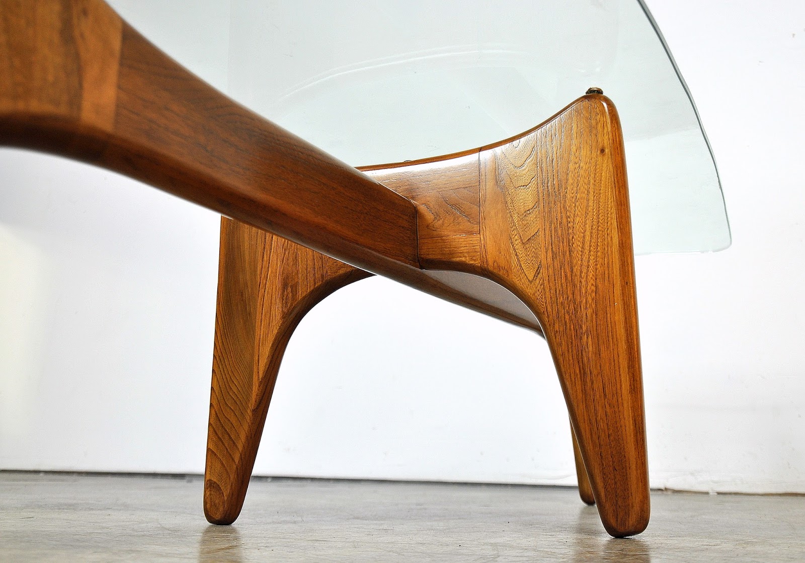 SELECT MODERN: Adrian Pearsall for Craft Associates Stingray or ...