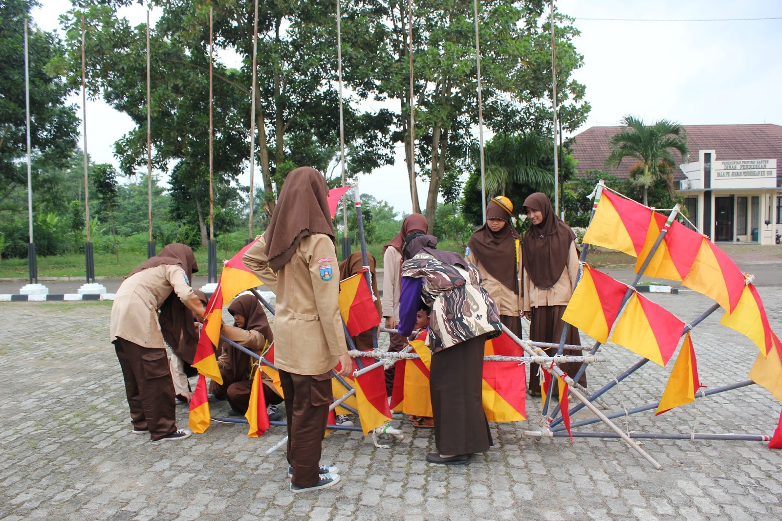 Pramuka Bantara - The Seventeen