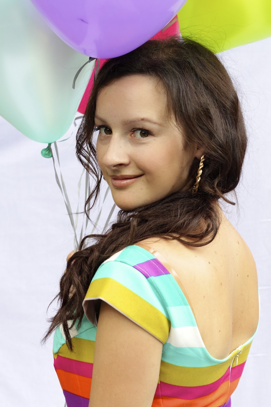 JuliaBobbin: Is it a curtain? Is it a couch? No, it's my latest DRESS!