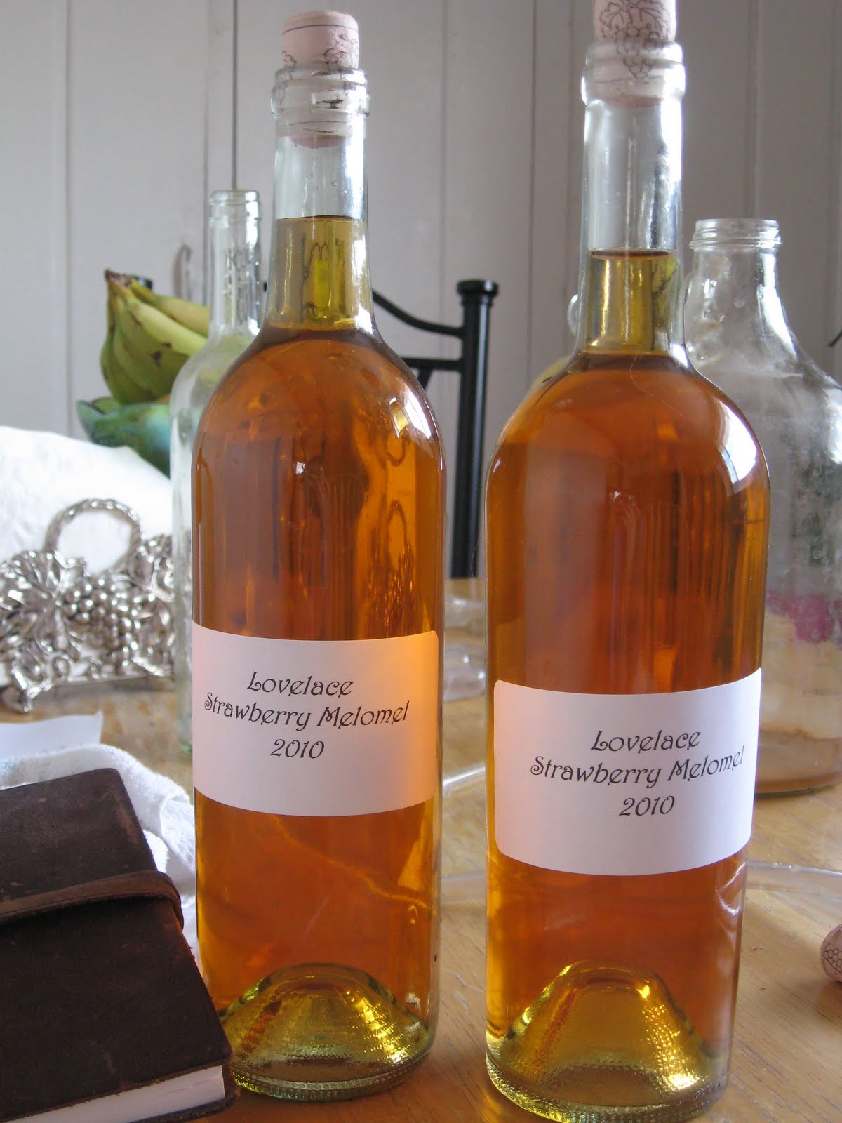 Philip's Kitchen Machinations: Strawberry Melomel 2010