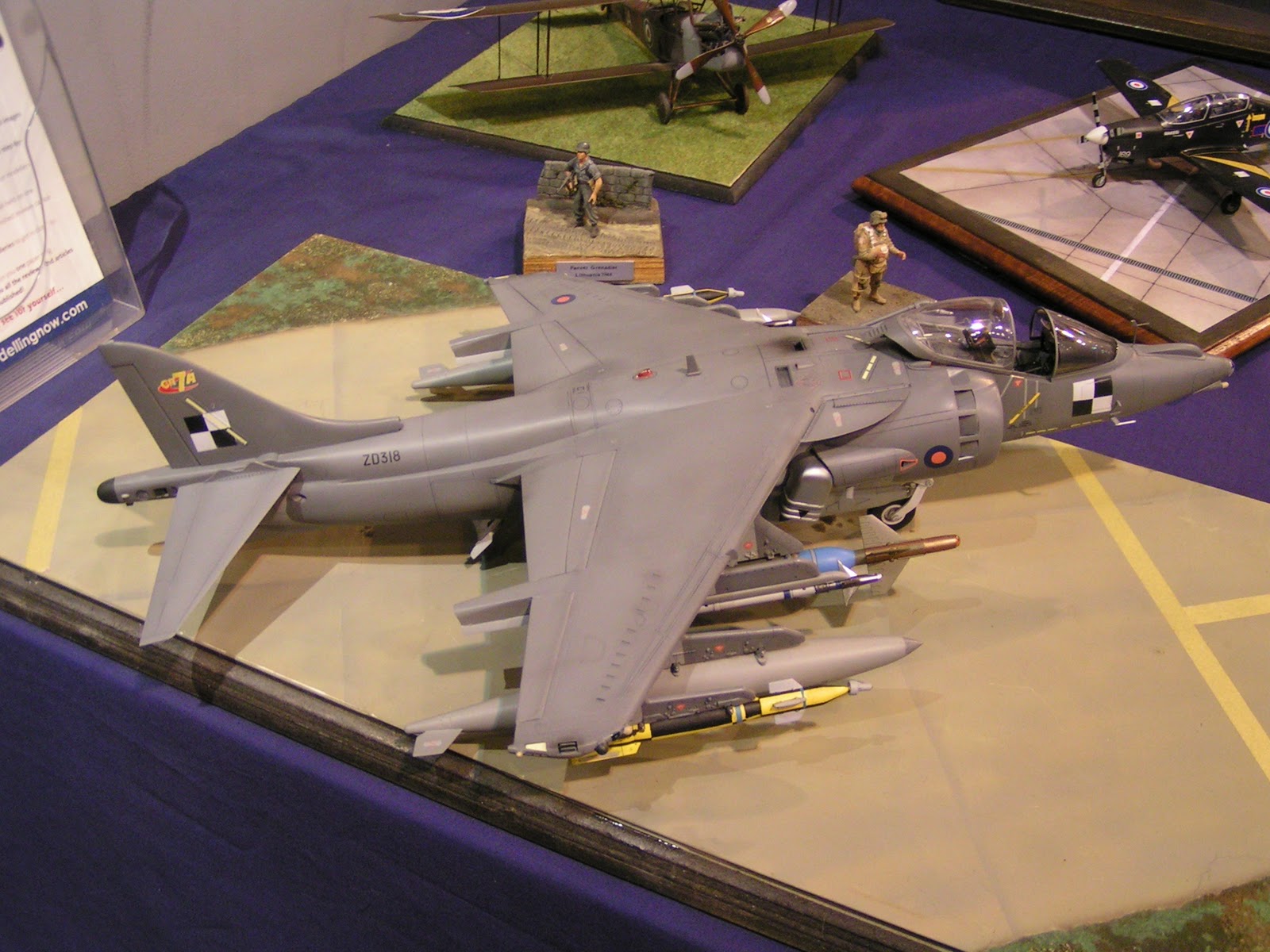 Dampf's modelling page: IPMS Scale Model World 2011 - a photo report