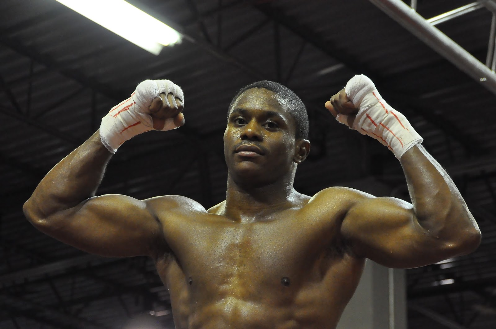 Boxing Along The Beltway: Dontre King Wins by TKO!