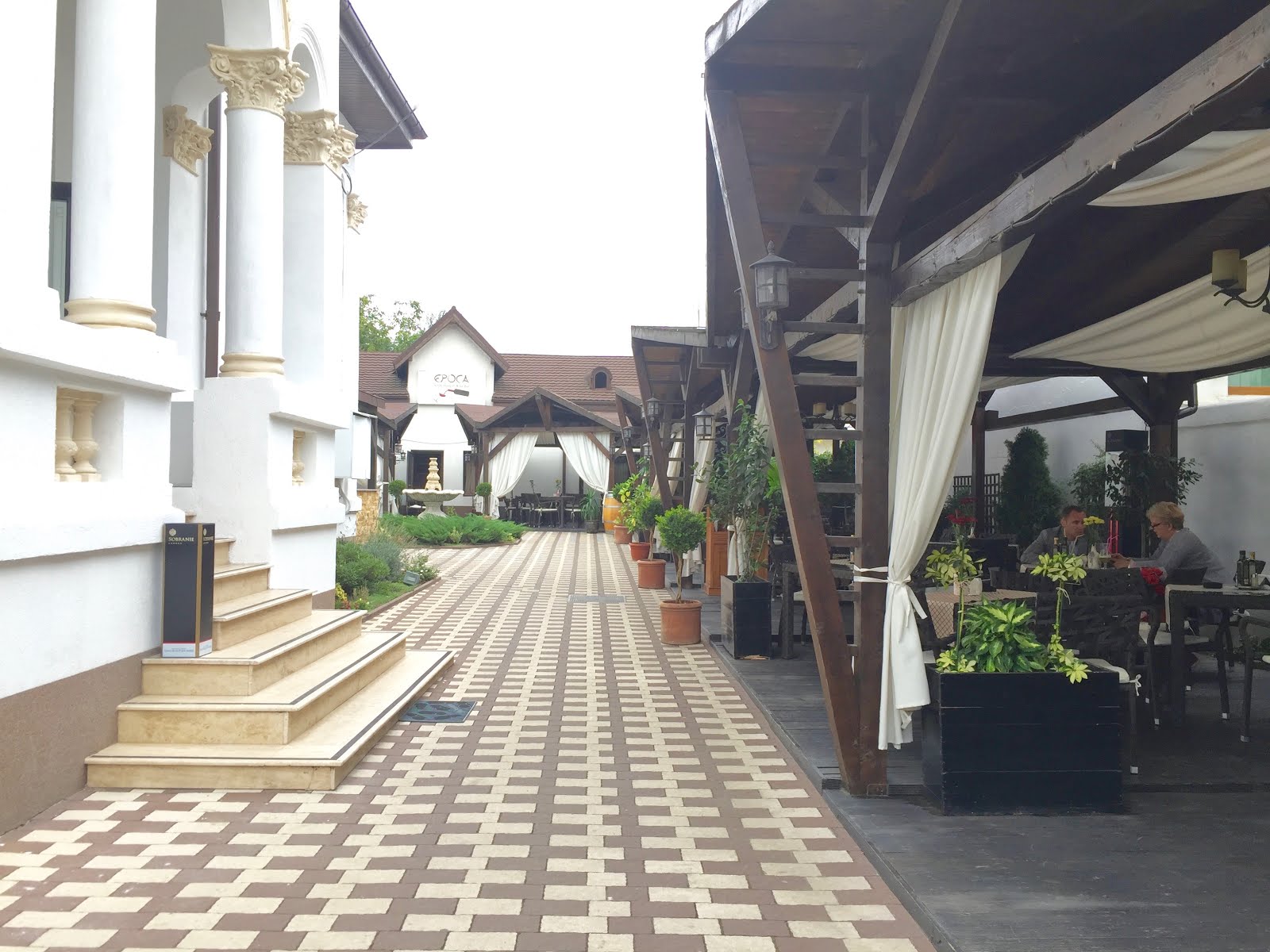 spaswinefood: Domeniul Coroanei Segarcea: The land of dreams