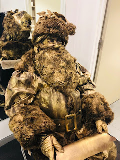 Roving Performers Australia: Santa Human Statue
