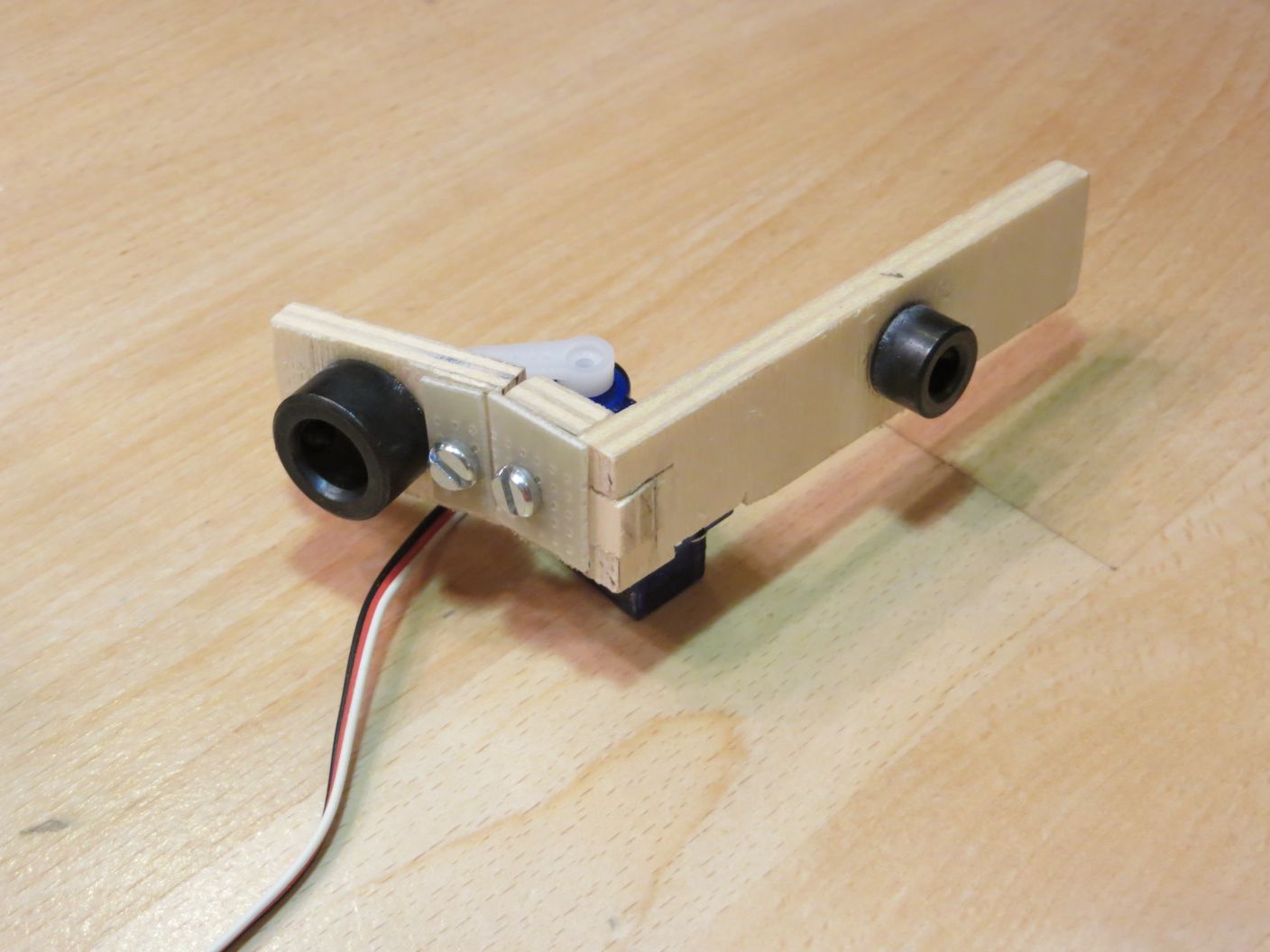 Tom's Projects: A Low-Cost EggPlotter