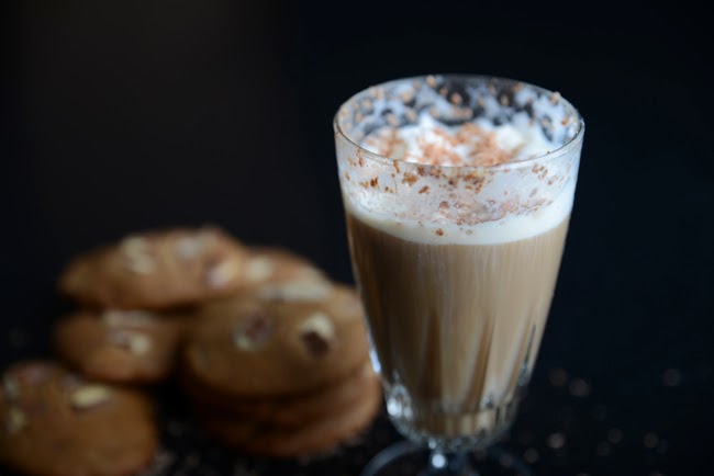 Waffle & Whisk: Mocha Snowy delight cookies