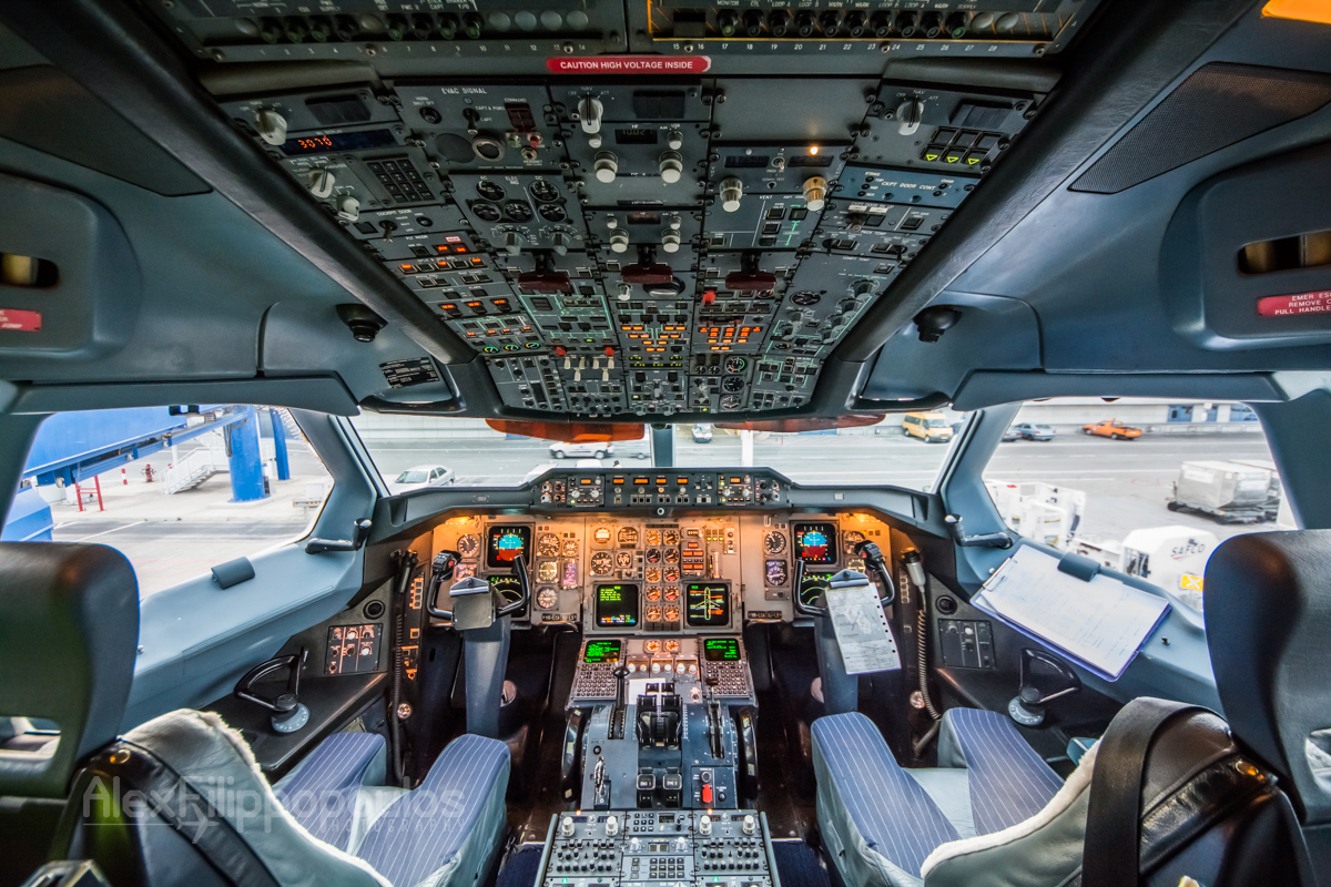 Alex Filippopoulos Photography: Flight Decks