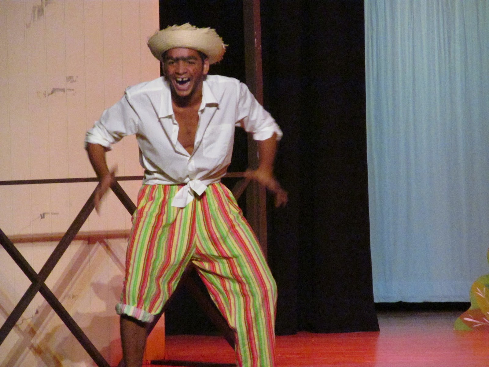 Pasionaria!: Obra Teatral: Juan Bobo