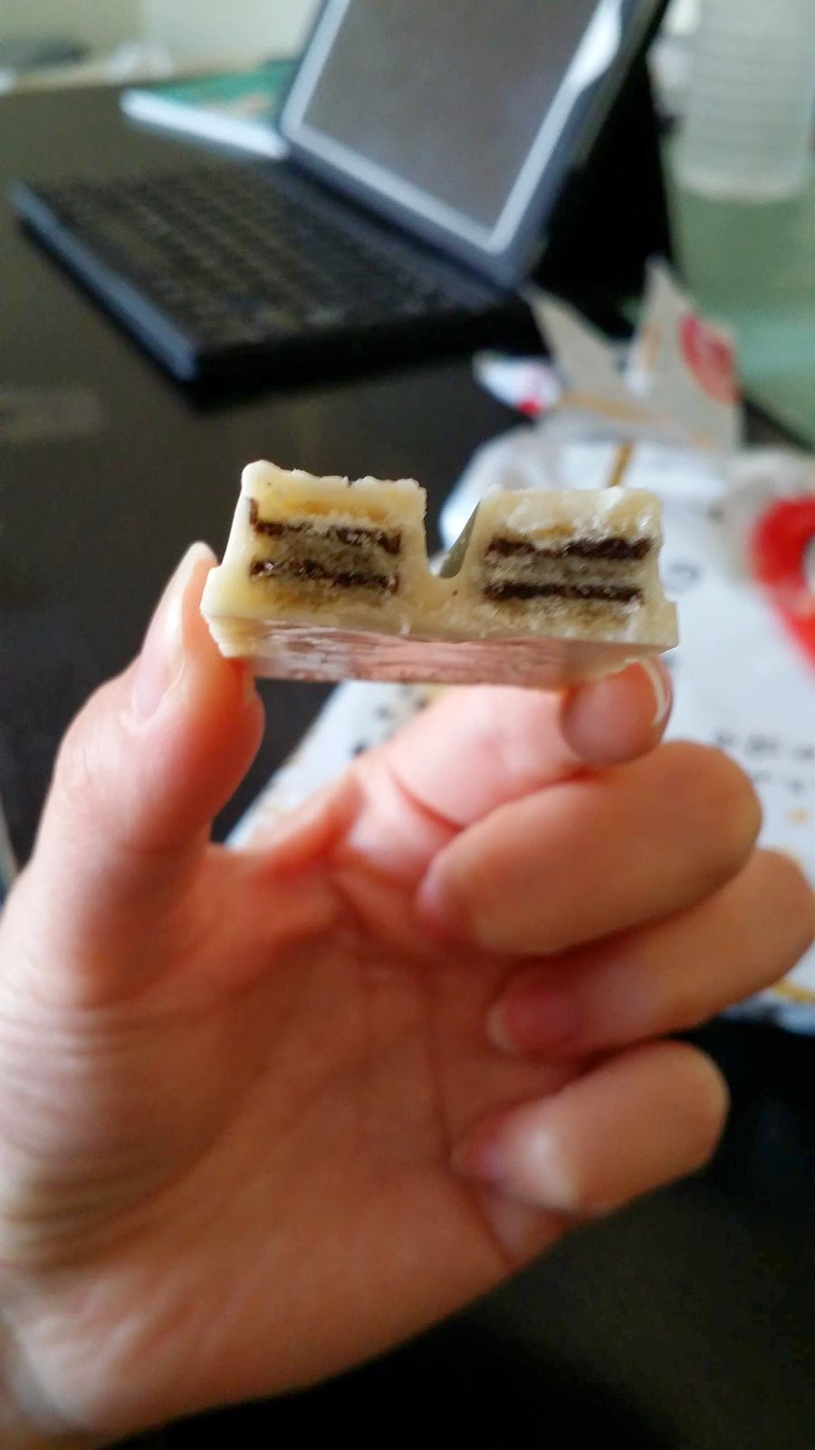 VANILLA BEAN KIT KAT - (FOUND THESE @ SAMURAI BURRITO)