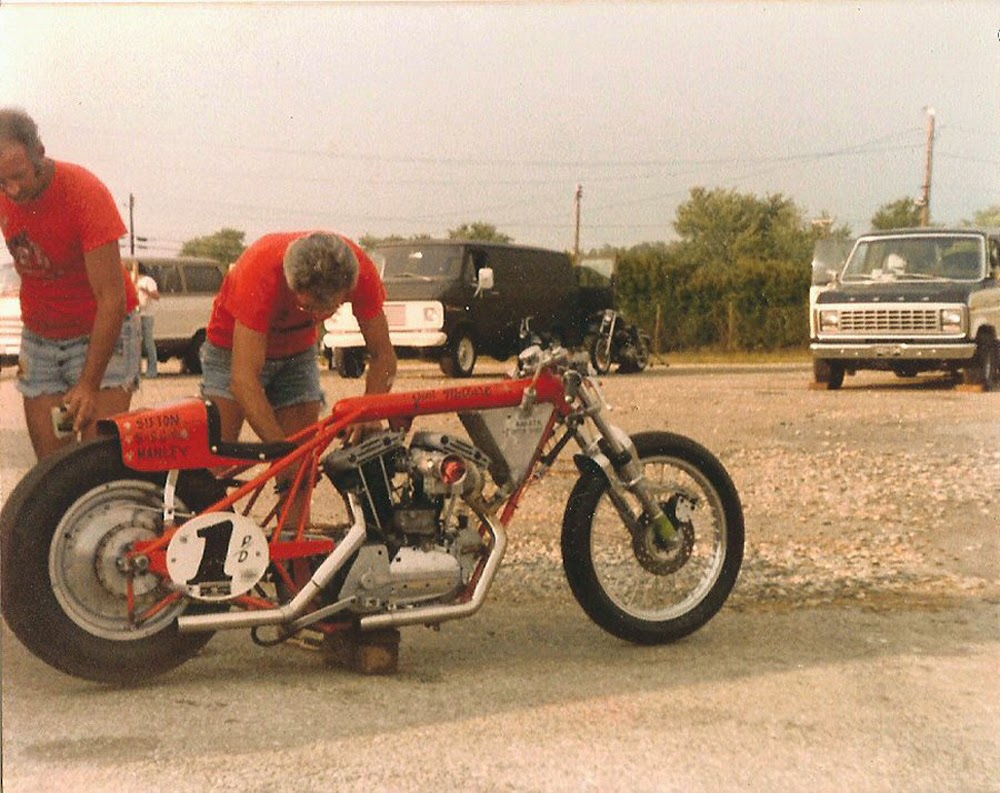 MotArt: Pro Dragster motorcycle