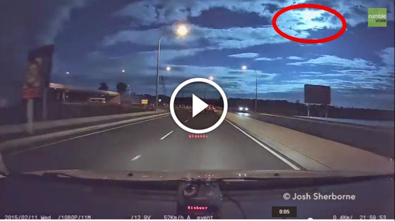 Meteor Caught on Dash Cam in New Zealand - INCREDIBLE!!! - Must Watch Video