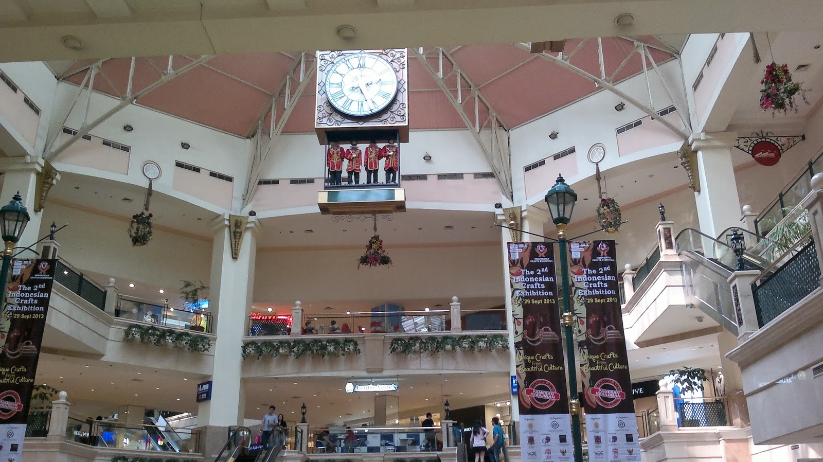 RENDY'S BLOG: INSIDE THE MALL: Puri Indah Mall - The First Mall to Have ...