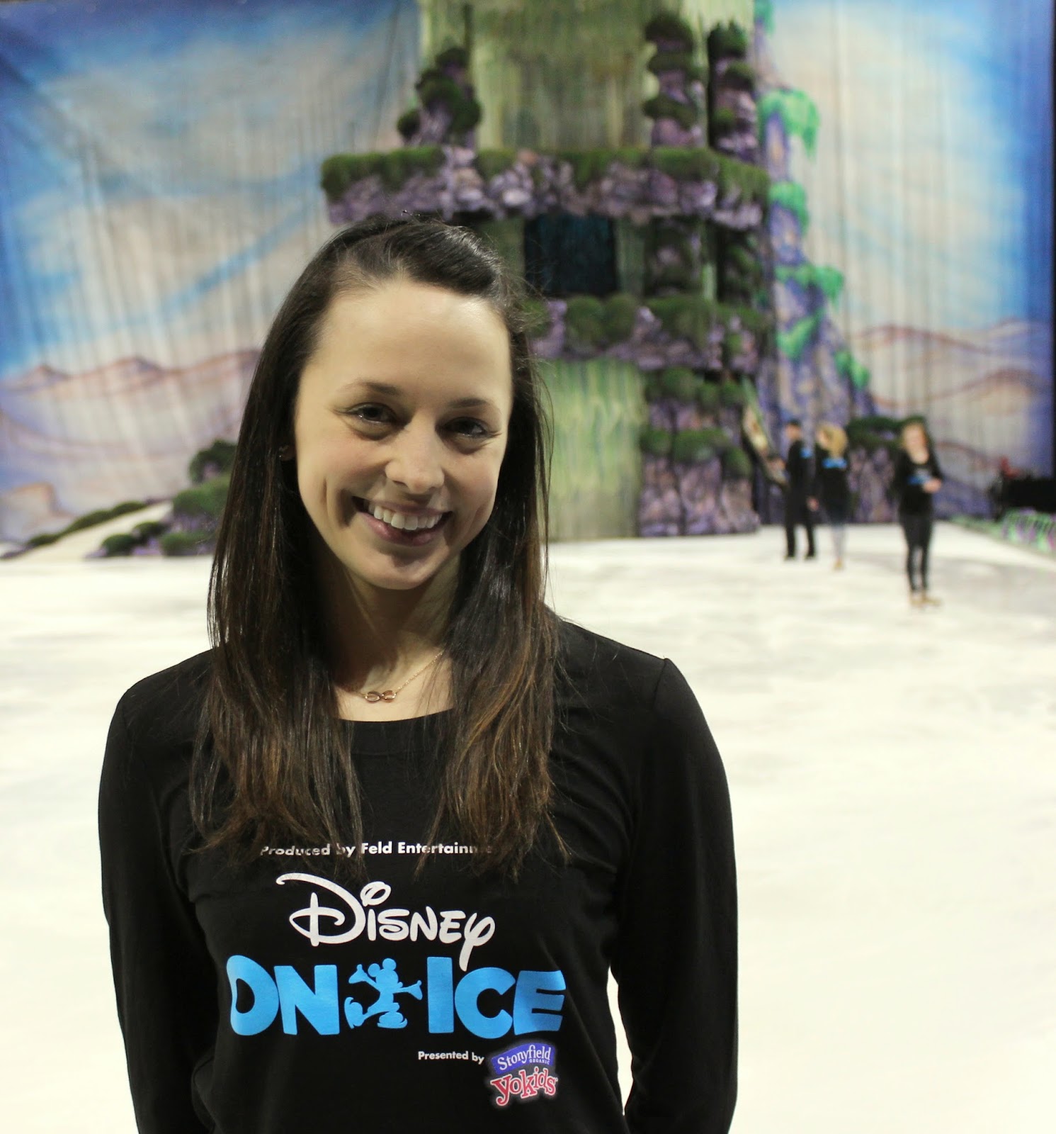 Wichita City Moms: Meet Ariel from Disney on Ice!