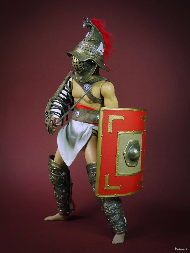 RED6: Kaustic Plastik Roman Gladiator Thraex