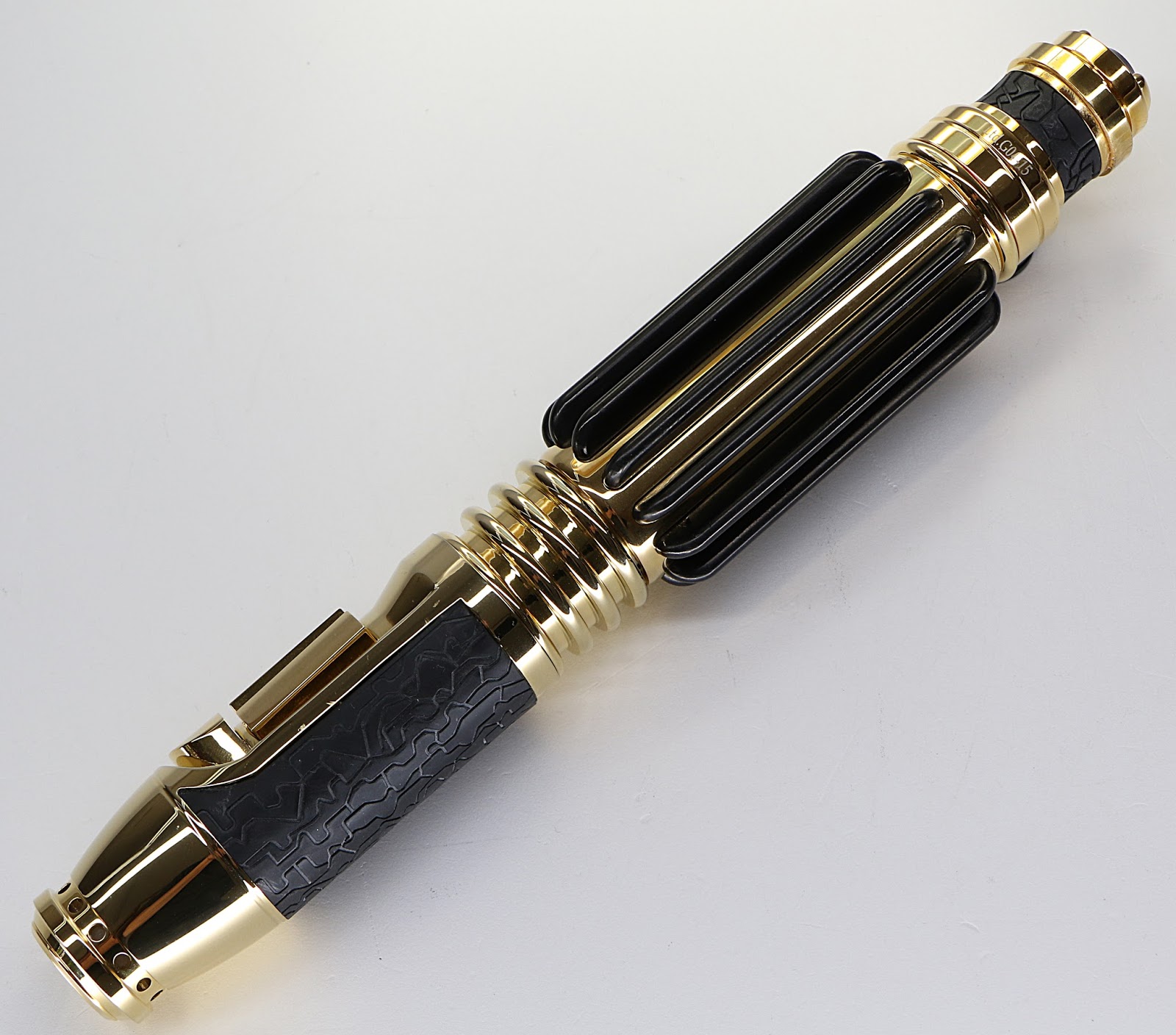 RO-LIGHTSABERS: Mace Windu Legend Lightsaber 24K gold