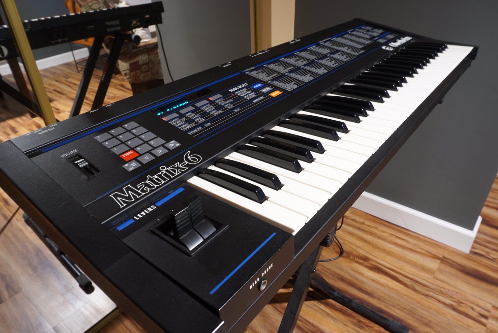 MATRIXSYNTH: Oberheim Matrix-6