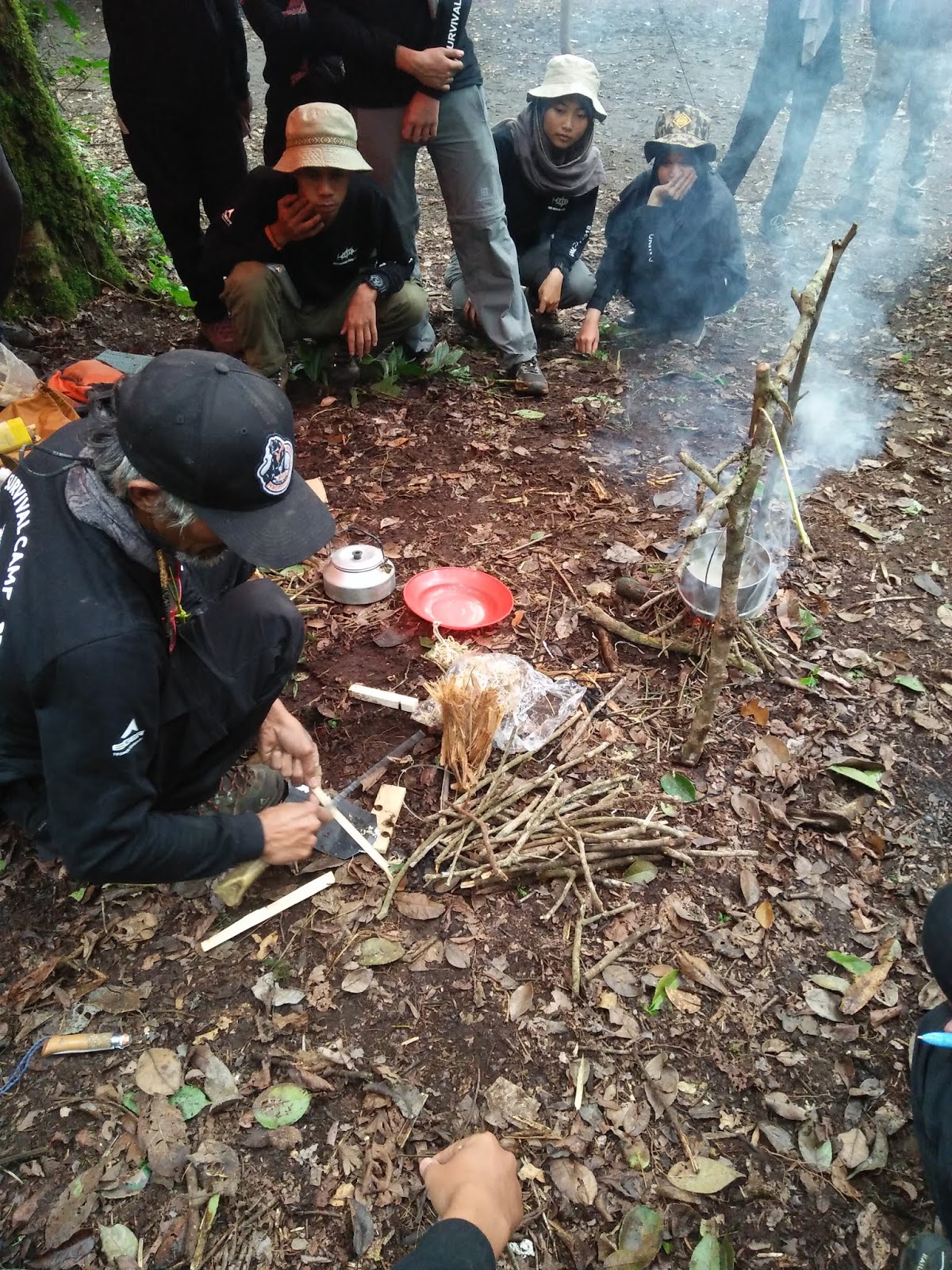 Mountaineering #5 : Teknik bertahan Hidup di Dalam Hutan (Eiger ...