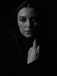 Photographing low light portraits