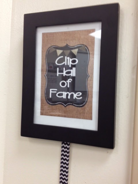 First Grade Glitter and Giggles: Classroom Reveal...Burlap & Black