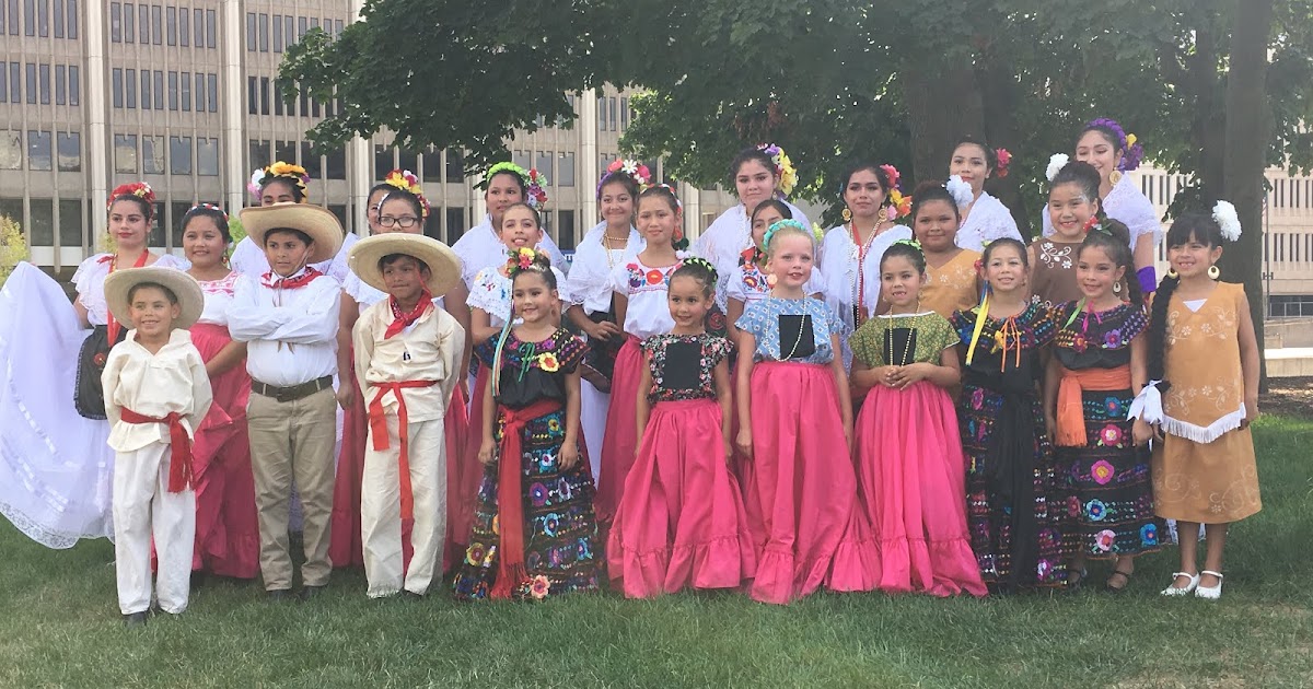 Kindergarten Spanish Immersion: Community Connections