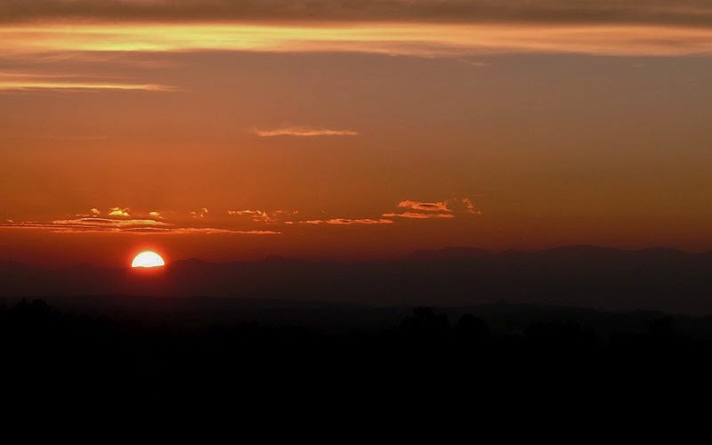 200 Of The Most Beautiful Sunrise And Sunset Images In The World: Red ...