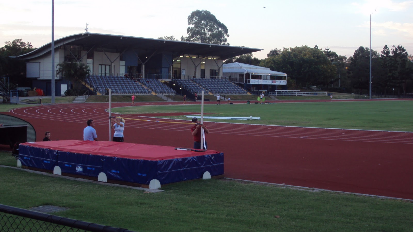 Running with horses: Running at UQ (St Lucia campus)