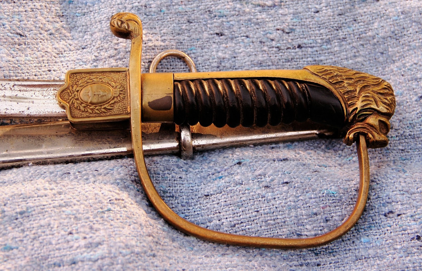 BACO TACTICOS CUCHILLOS: SABLE DE OFICIAL DE POLICIA FEDERAL ARGENTINA ...