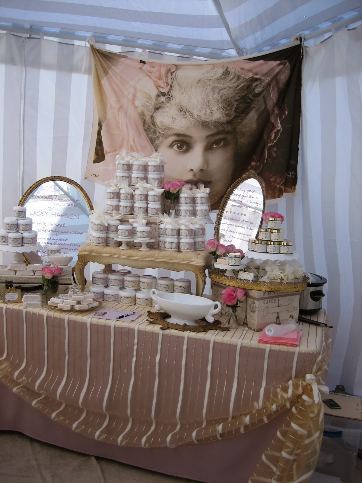 Vignettes Antiques: The Big Top Goes ~ Way Over The Top!