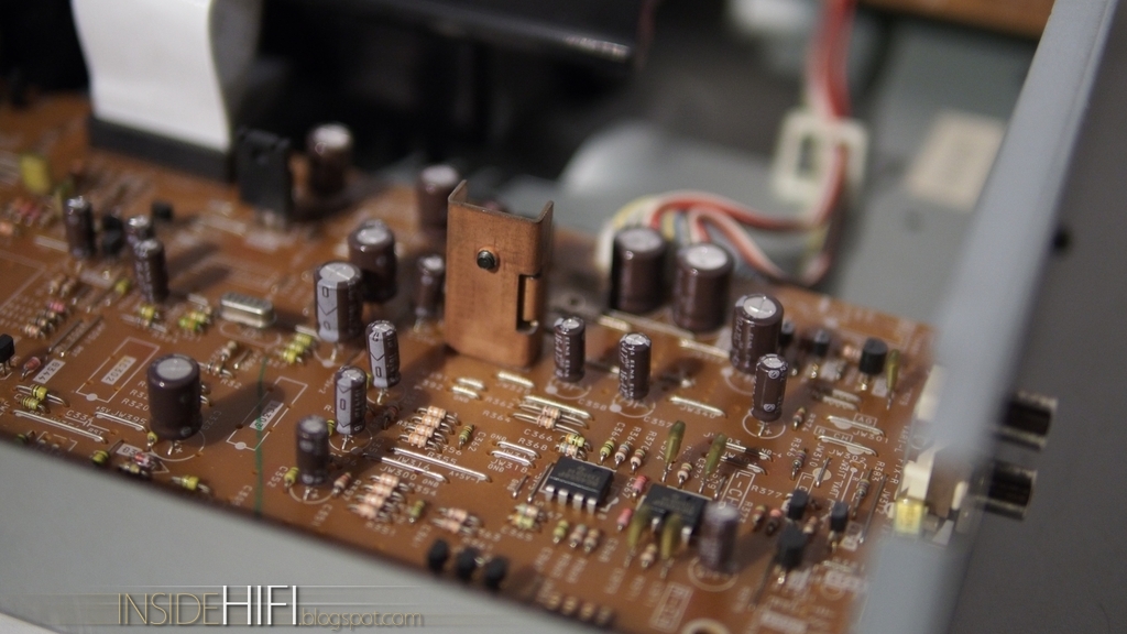 Inside Hi-Fi: Sony CDP-M33